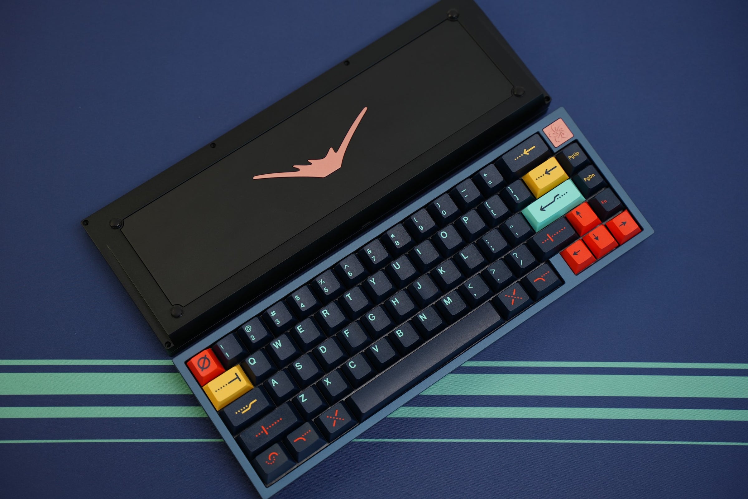 Fuji 65v2 Swirl Keyboard - Metro x Cyberpunk