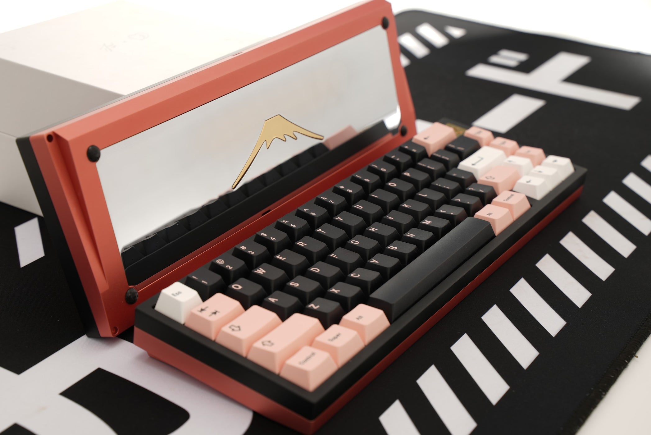Fuji 65v2 Swirl Keyboard - PINKBLACK — Deskhero.ca Inc.