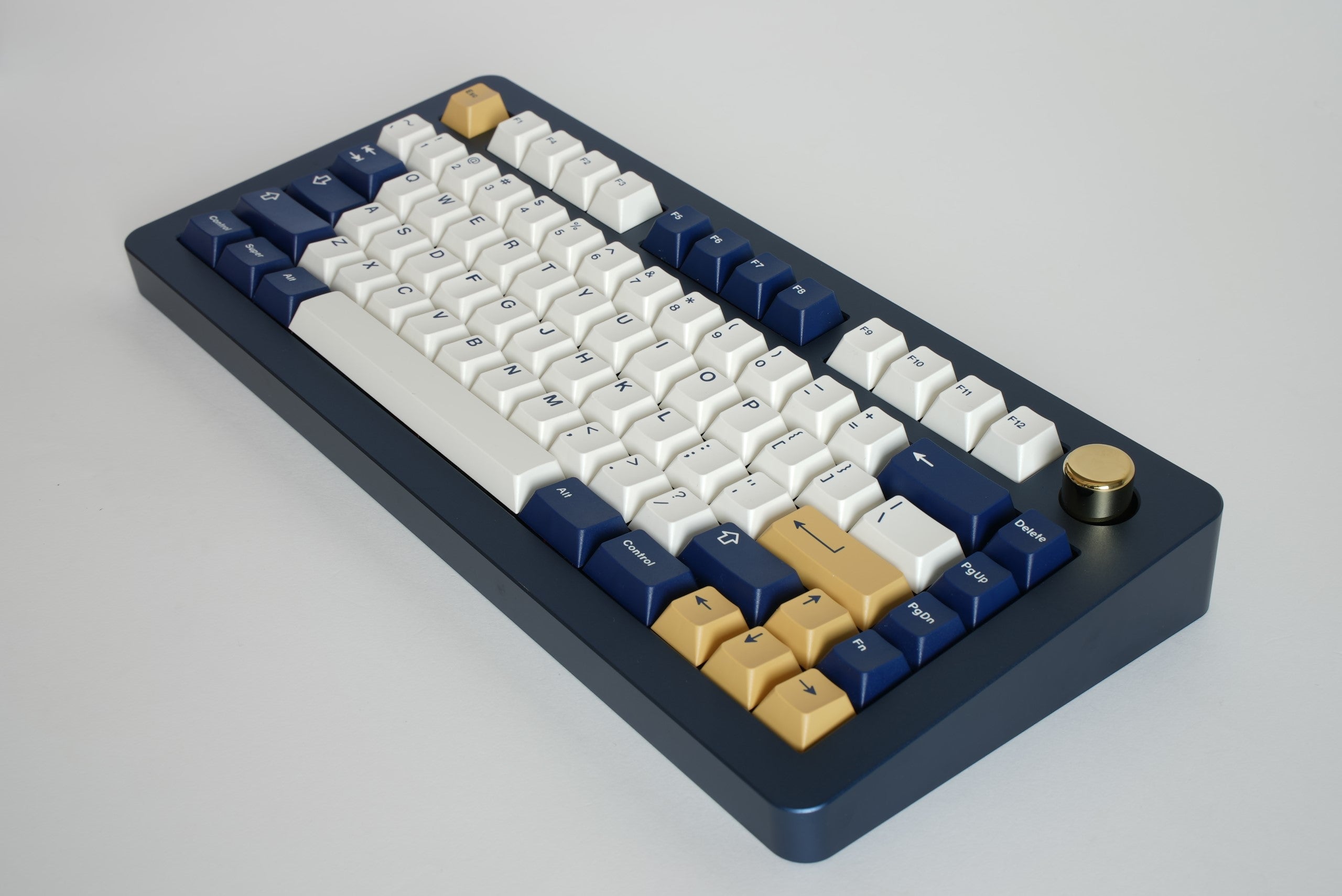 Free Keyset with a Luxury Keyboad